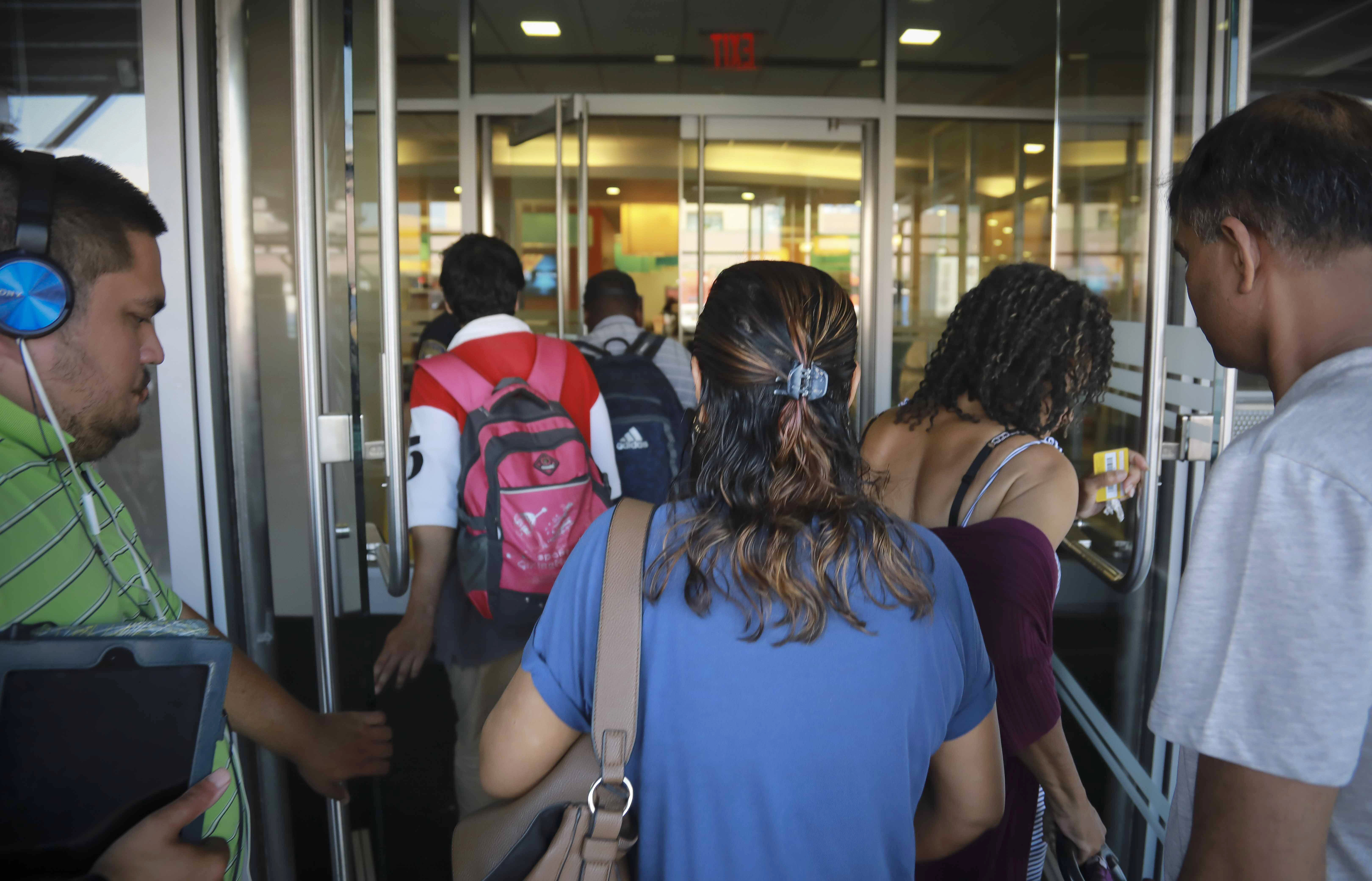 Libraries: Social Workers Training For Unexpected Events | Inquirer