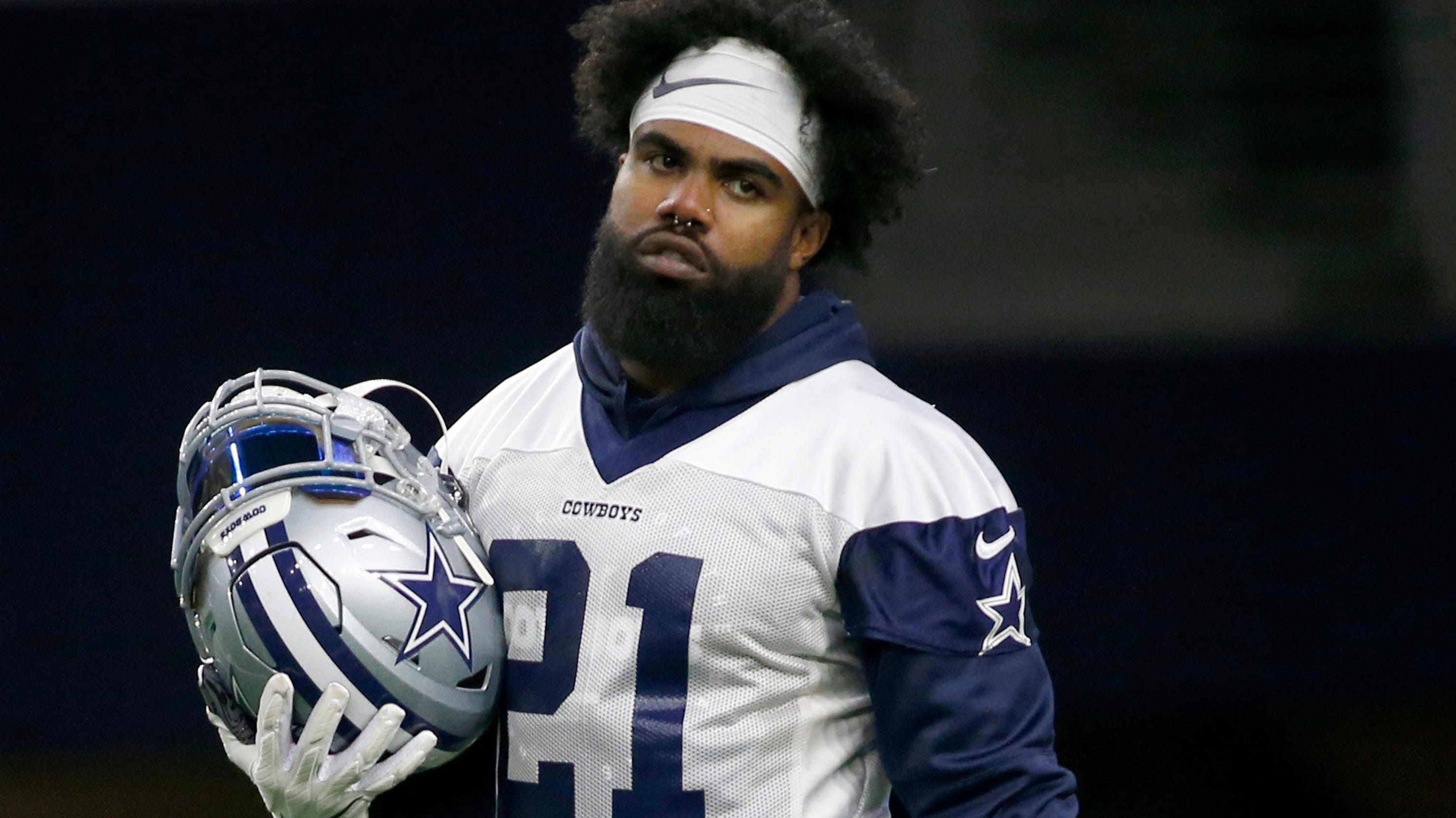 Cowboys: Ezekiel Elliott Juicy $90 Million Contract | Highest Paid Player