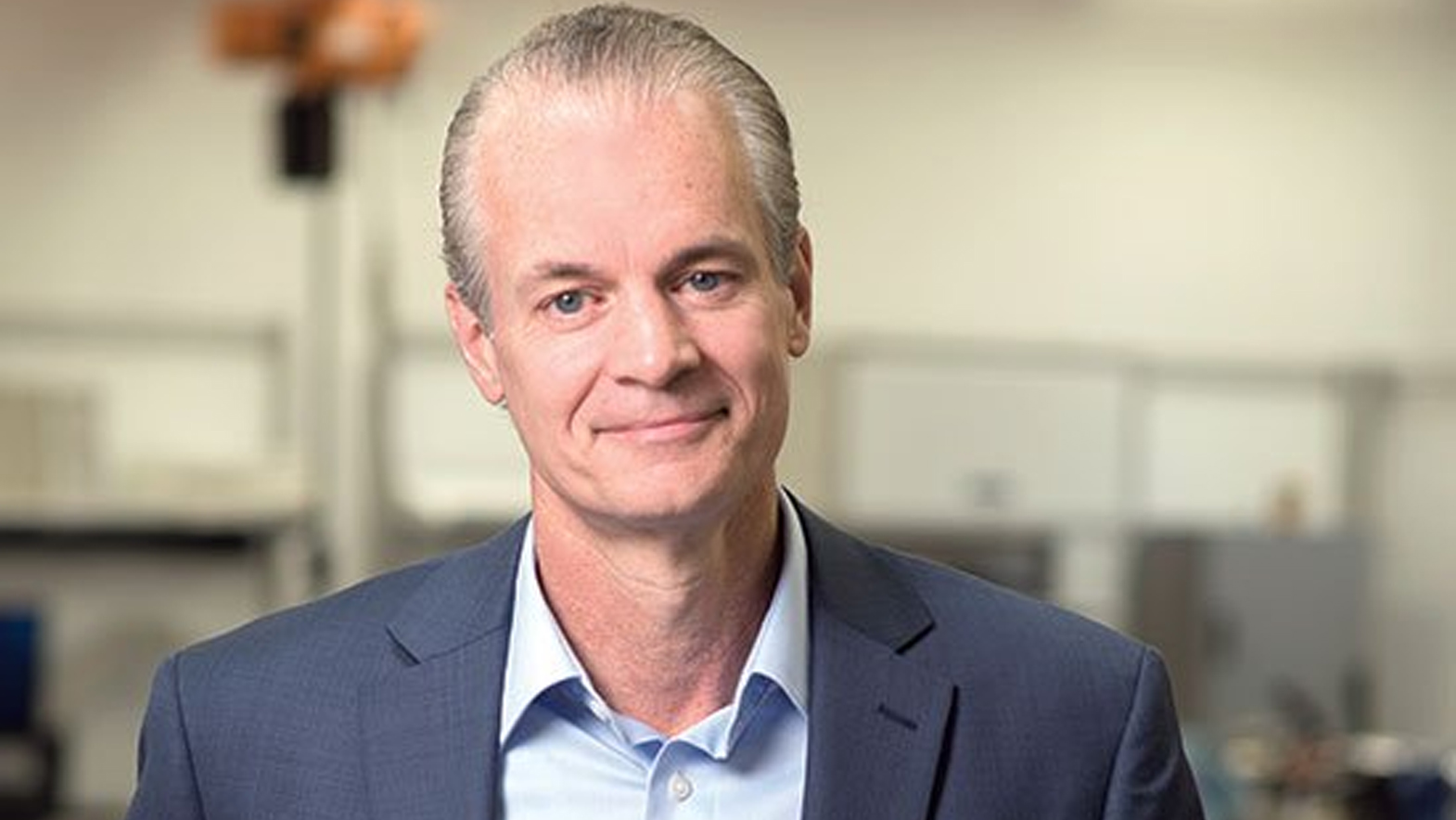 American CEO Eric Schnur Faces French Lawmakers | Inquirer