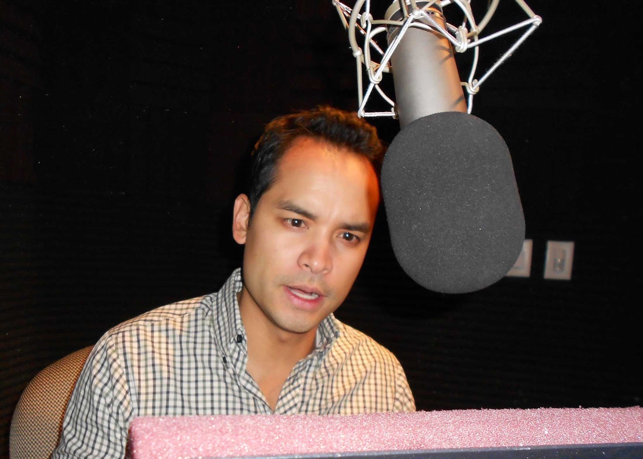 Fil-Am audiobook narrator wins Golden Voice award | Inquirer