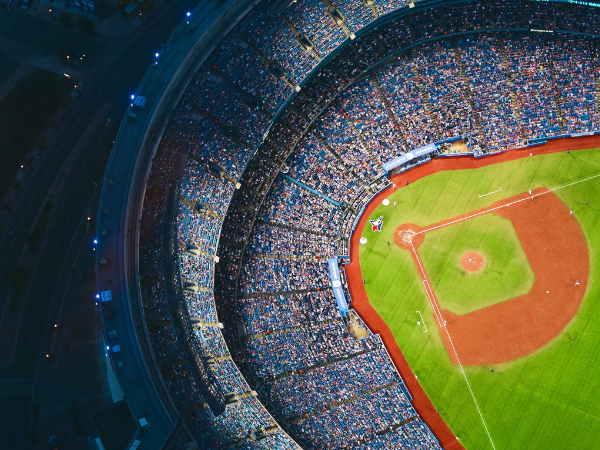 Softball vs baseball | 7 Differences You Should Know