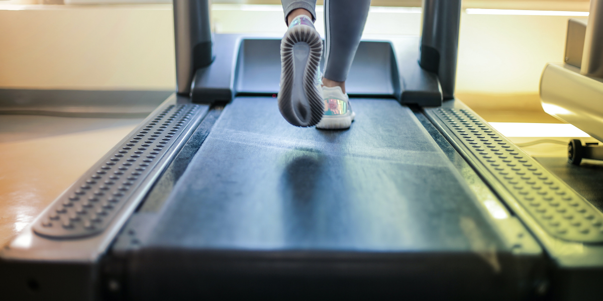 Treadmill vs Elliptical - best fitness machine to use | What's Better?