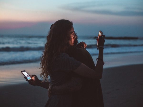 Why Are People So Angry Online - Is Social Media a Toxic Environment?