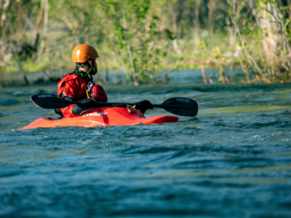 Here's how to kayak for beginners | Kayaking 101 | Easy steps to follow