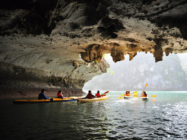 Here's how to kayak for beginners | Kayaking 101 | Easy steps to follow
