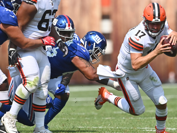 Best Linebackers in the NFL 2021 | Ratings & Reviews