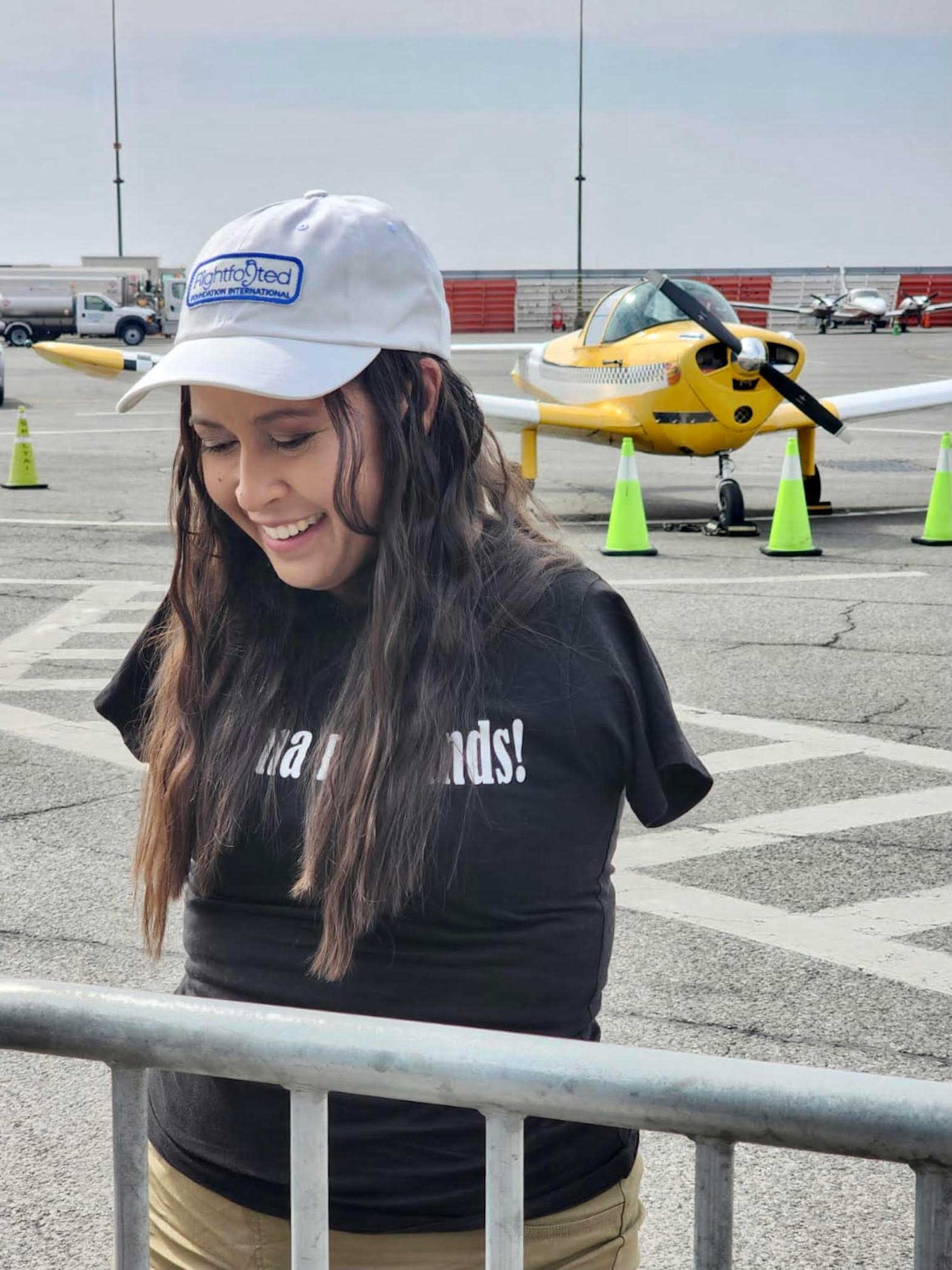 Armless Fil-Am pilot honors women on ‘Limb Difference Airport Day’ at ...