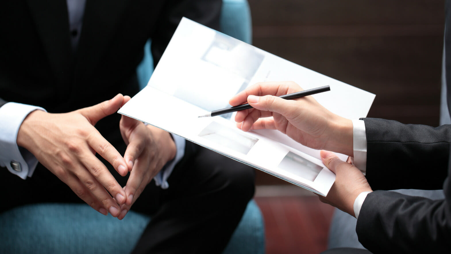 How to Create the Perfect PR Pitch for Press Release I Business