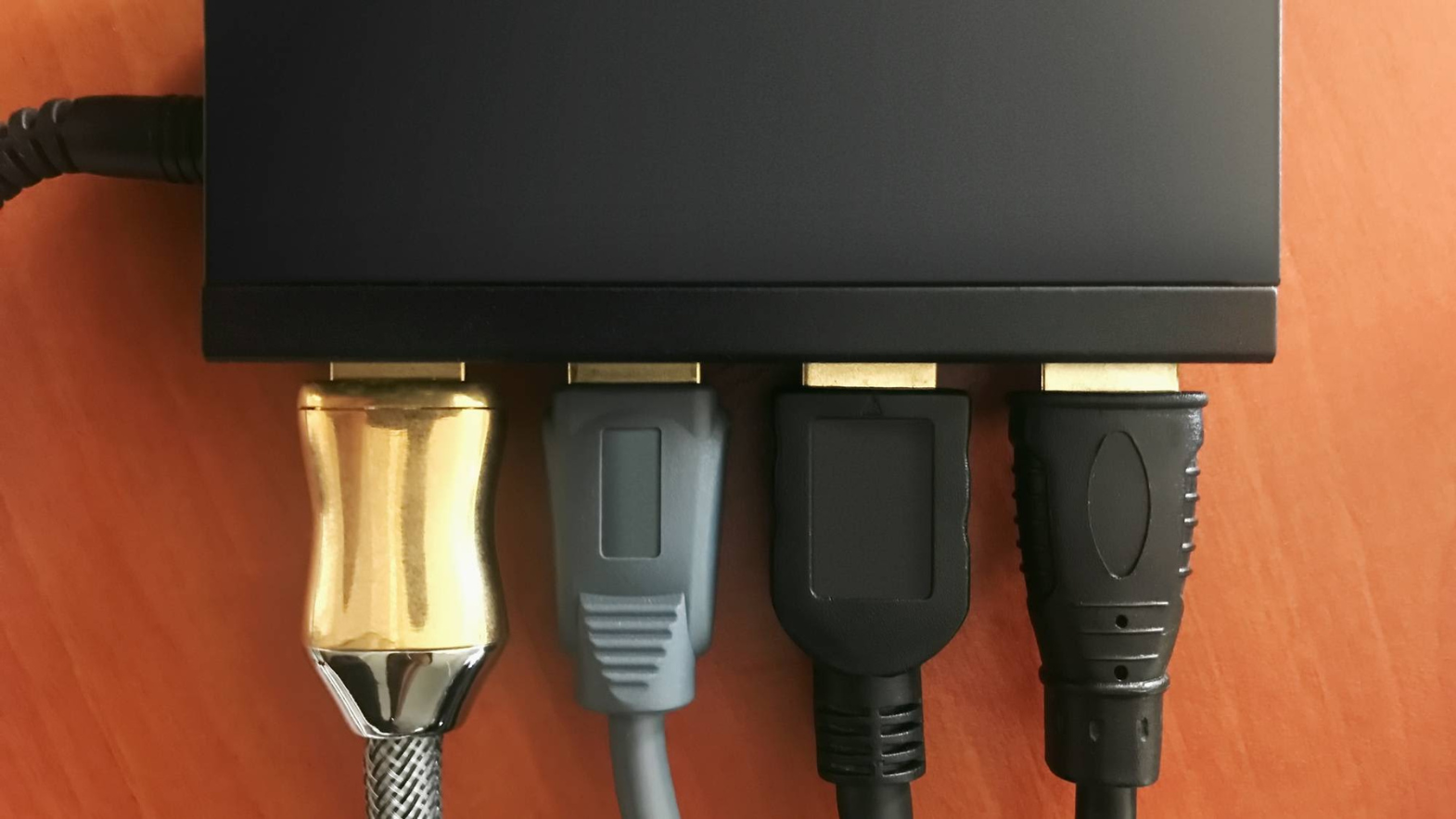 Top 5 Best HDMI Splitters for Gaming | INQUIRER.net USA