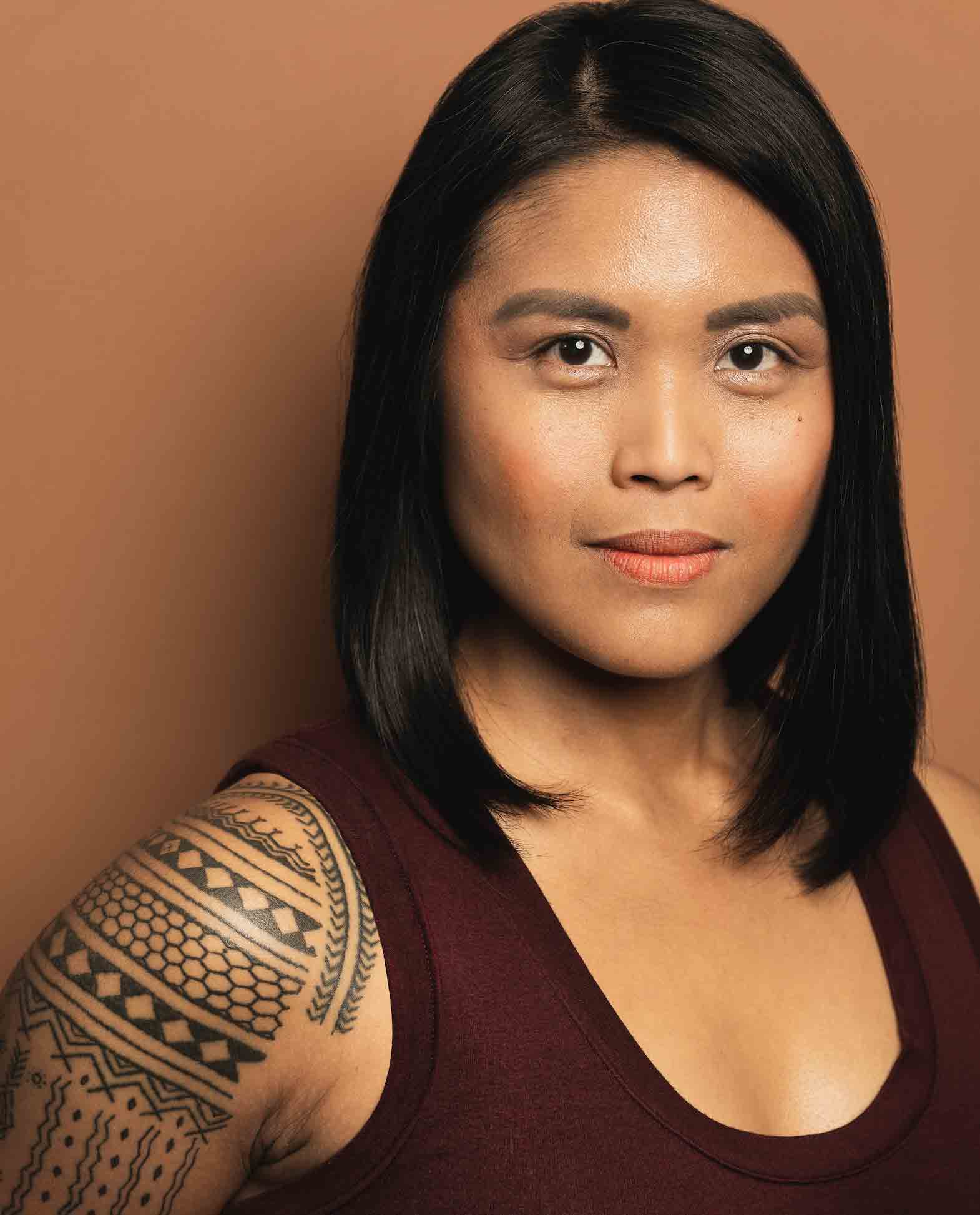 One-woman show explores Fil-Am identity crises One-woman show explores ...