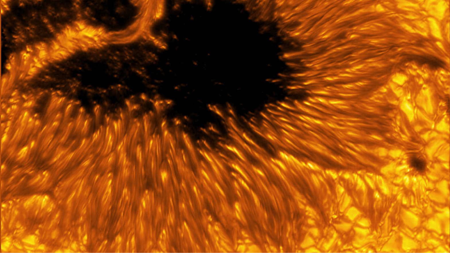 Unseen Details of Sun Revealed by Top Telescope|