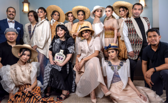 Happy Andrada gives a glimpse of Filipino heritage through fashion ...