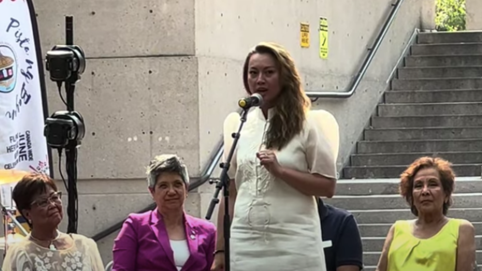 Rechie Valdez at ‘Pista ng Bayan’ ignites Vancouver PH Cultural Center ...