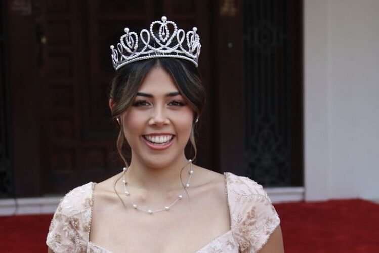 Fil-Am 'Royal Court Princess' shines at Rose Parade | Inquirer