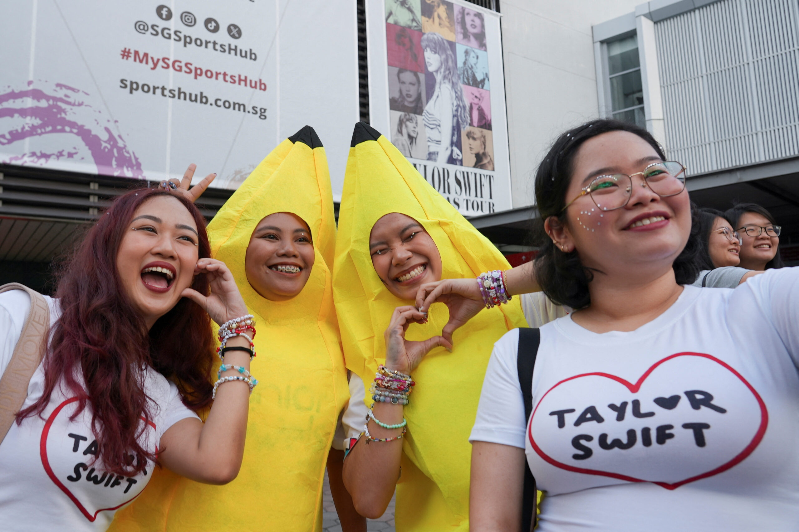 Swifties make pricey trip to Taylor Swift's only Southeast Asian stop