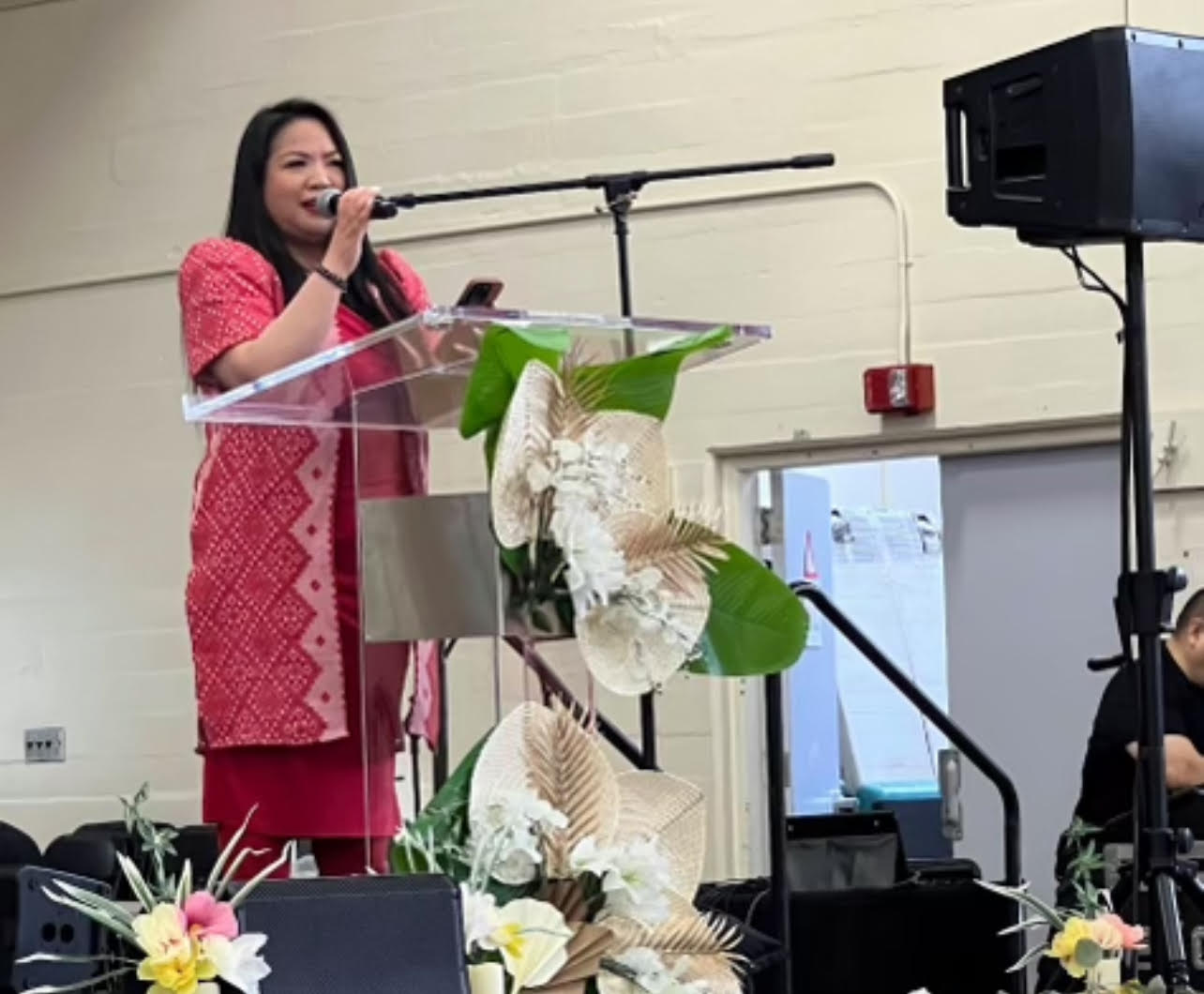 Fil-Am mayor rouses grads with plan to run for county supervisor