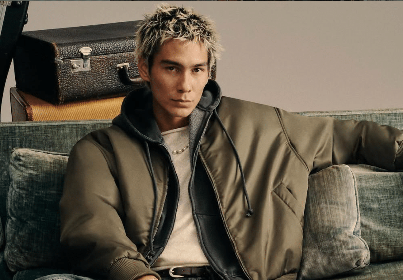 Evan Mock steals spotlight in Blackpink Rosé’s music video