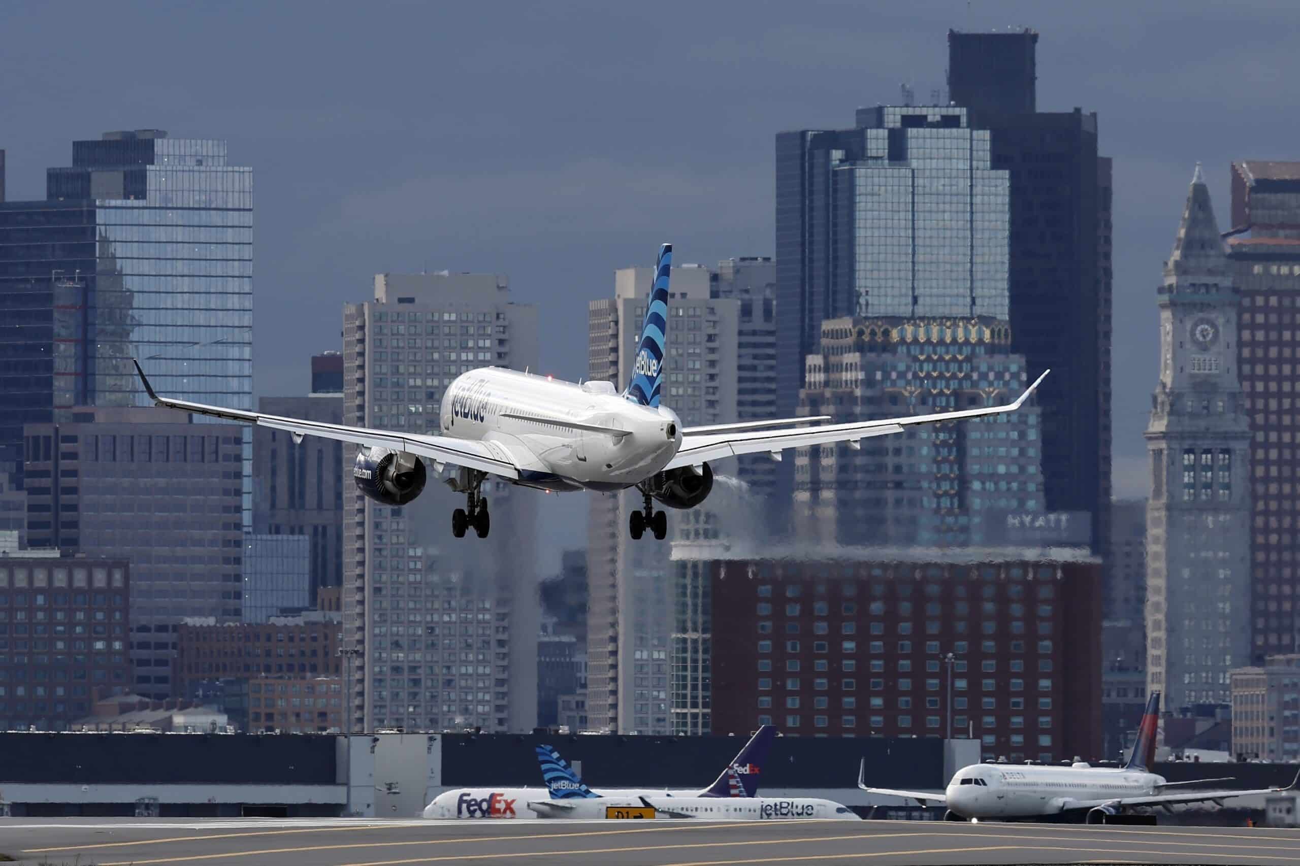 Chunk of ice from plane smashes through roof, couple sues Jetblue