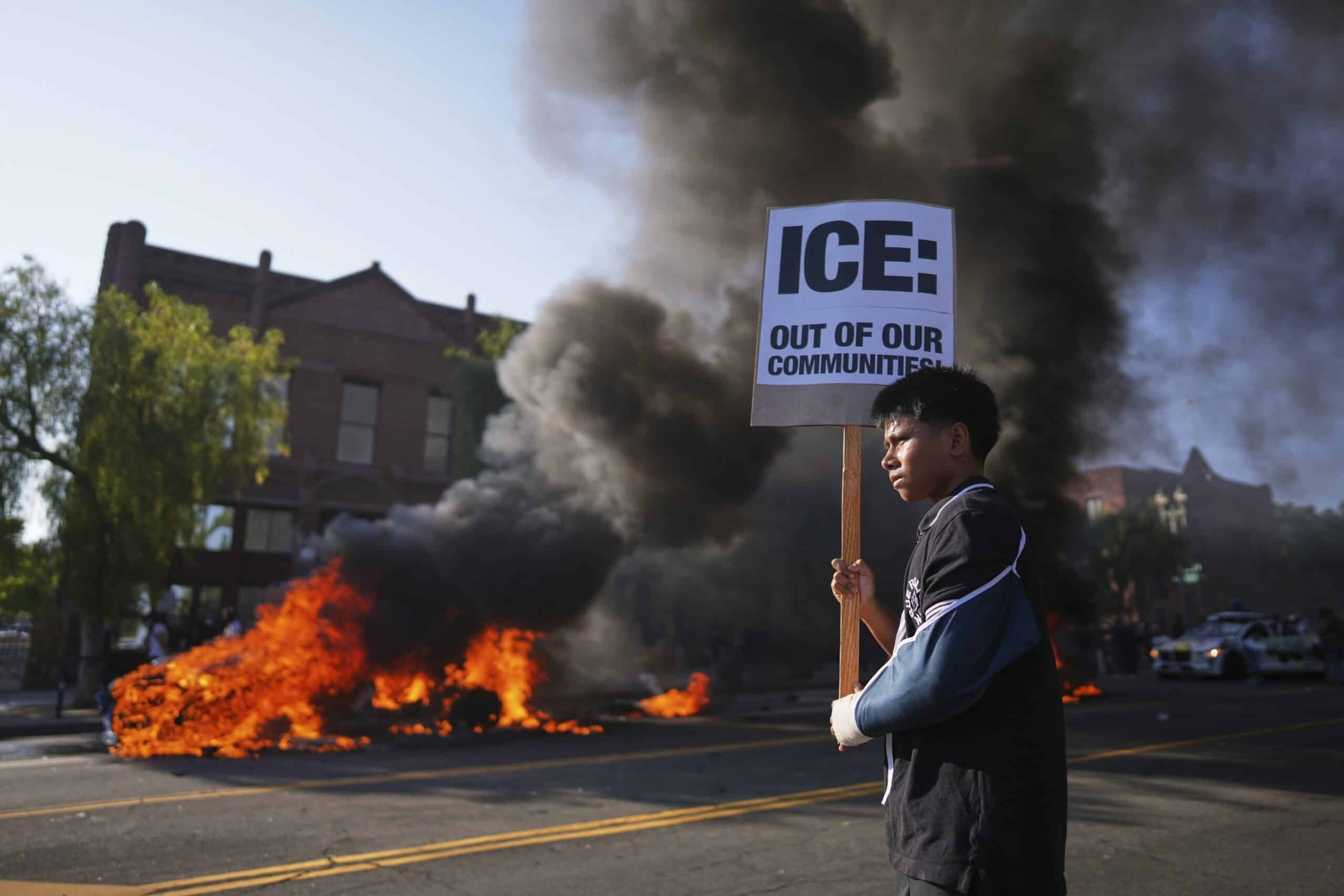 LA official under fire for allegedly urging gangs to combat ICE