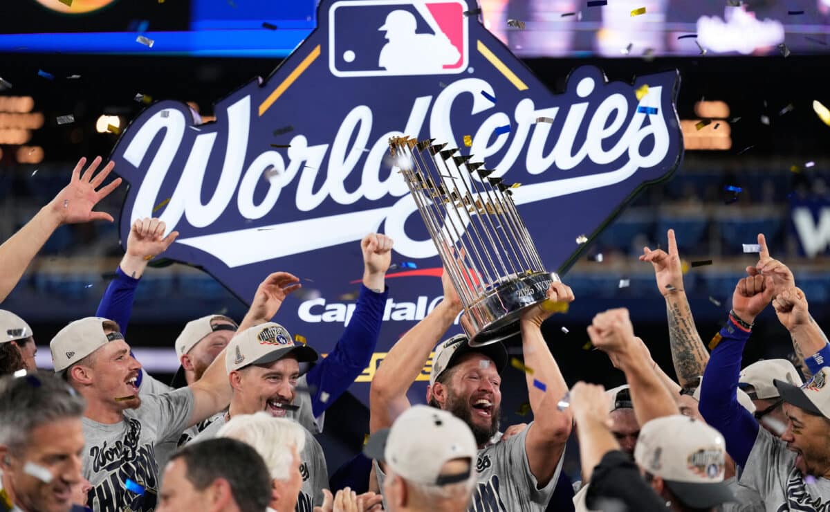 Dodgers to celebrate World Series victory with parade