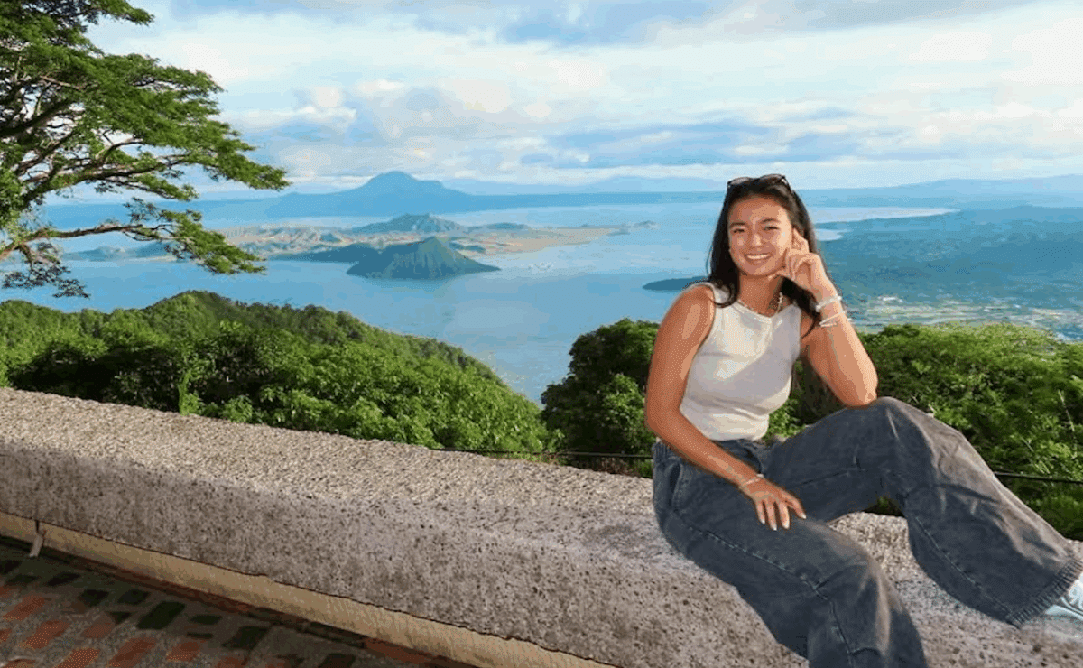 Alex Eala returns home after breakthrough season