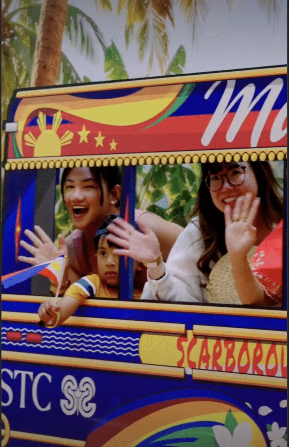 WATCH: Filipino fiesta showcases iconic jeepney at Toronto mall